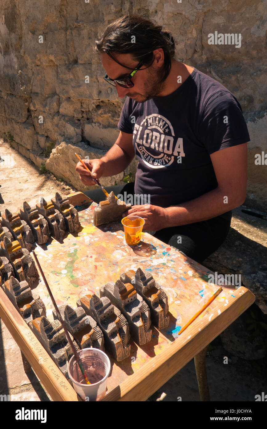 Artisan working bench hi-res stock photography and images - Alamy