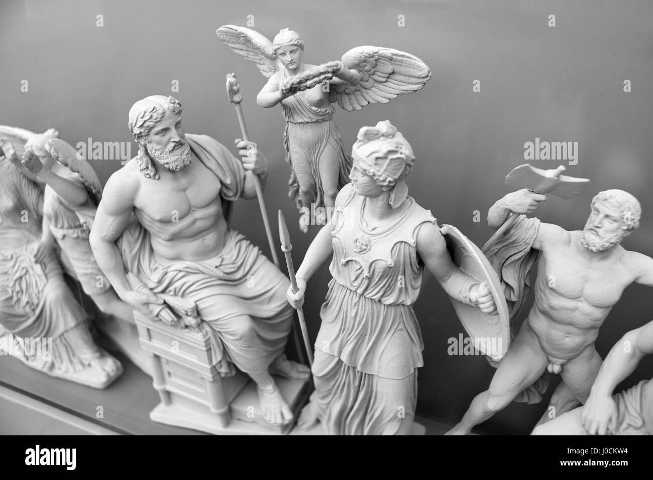 Statue of zeus and athena Black and White Stock Photos & Images - Alamy