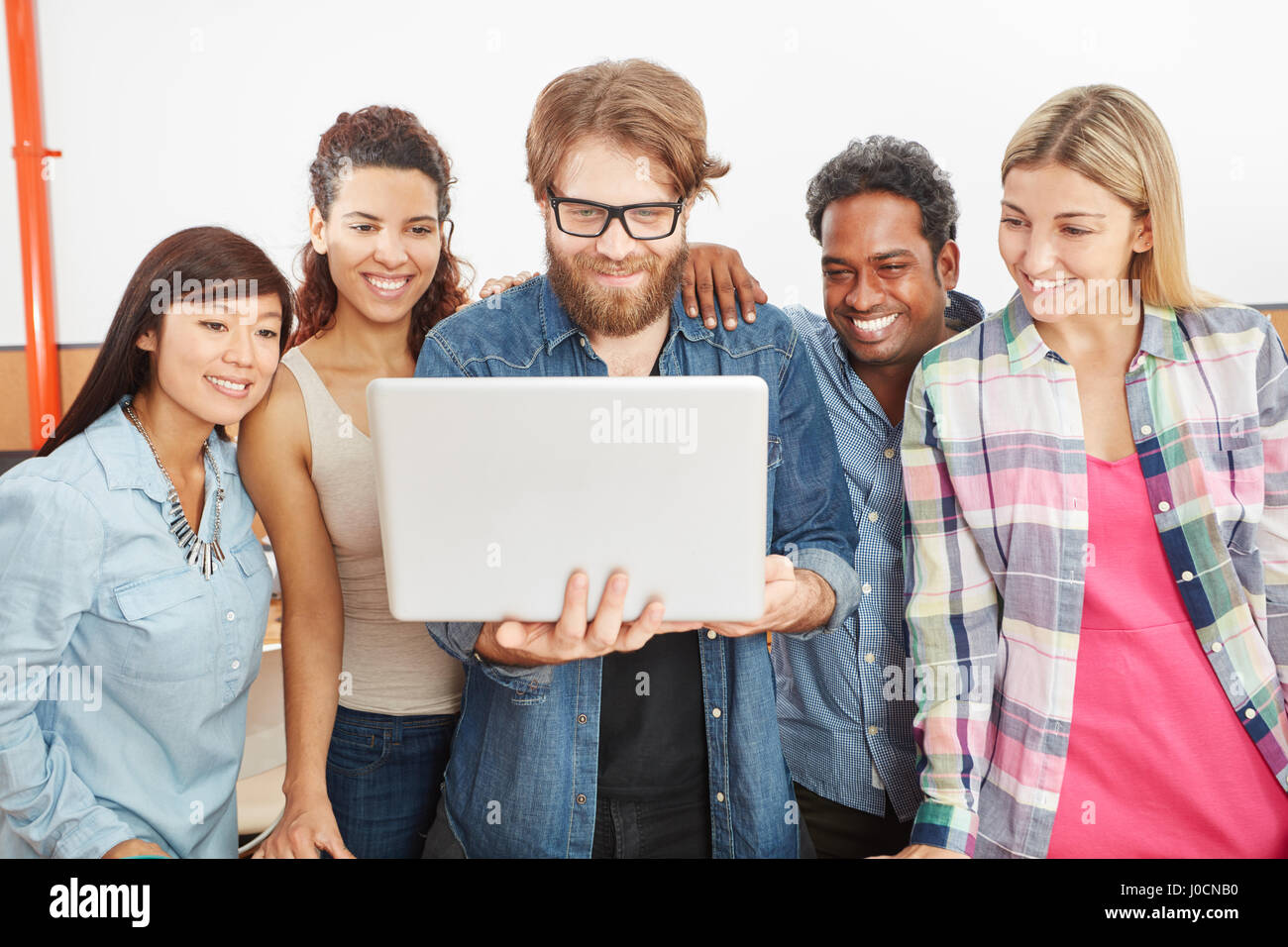 Media and communication hi-res stock photography and images - Alamy