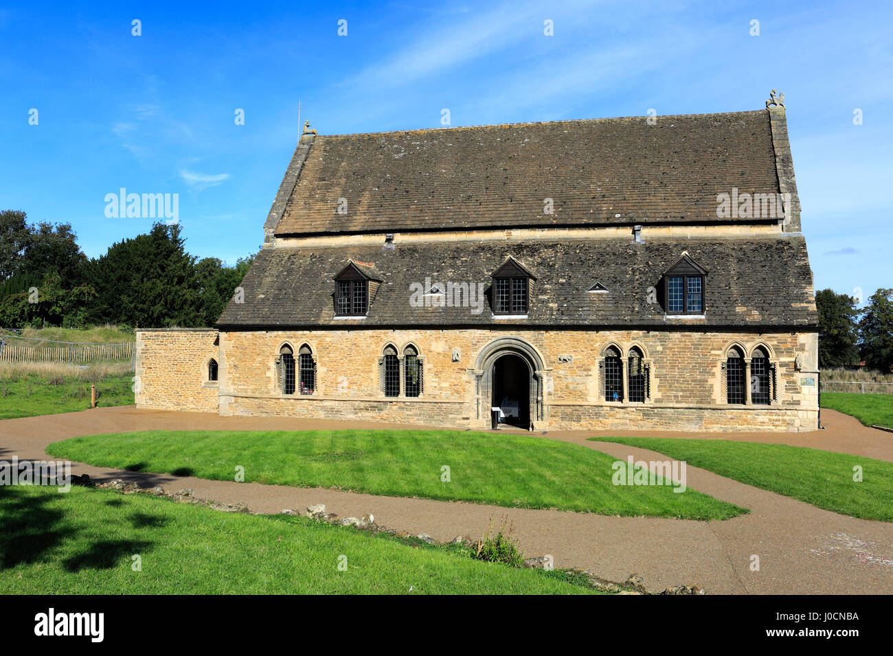 Summer view of Oakham Castle, market town of Oakham, Rutland County ...