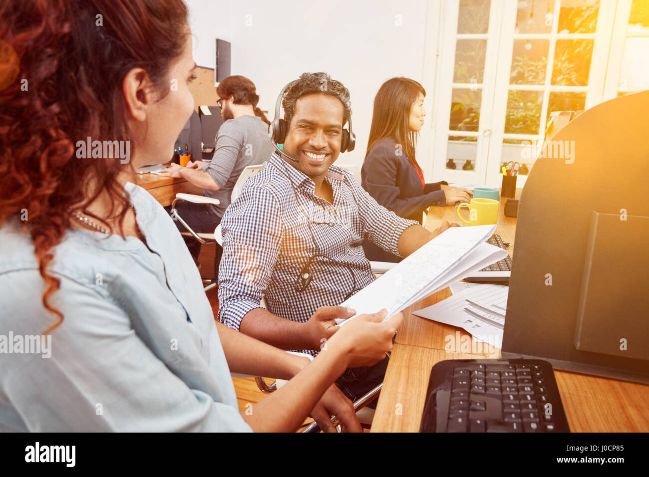 Indian call center hi-res stock photography and images - Alamy
