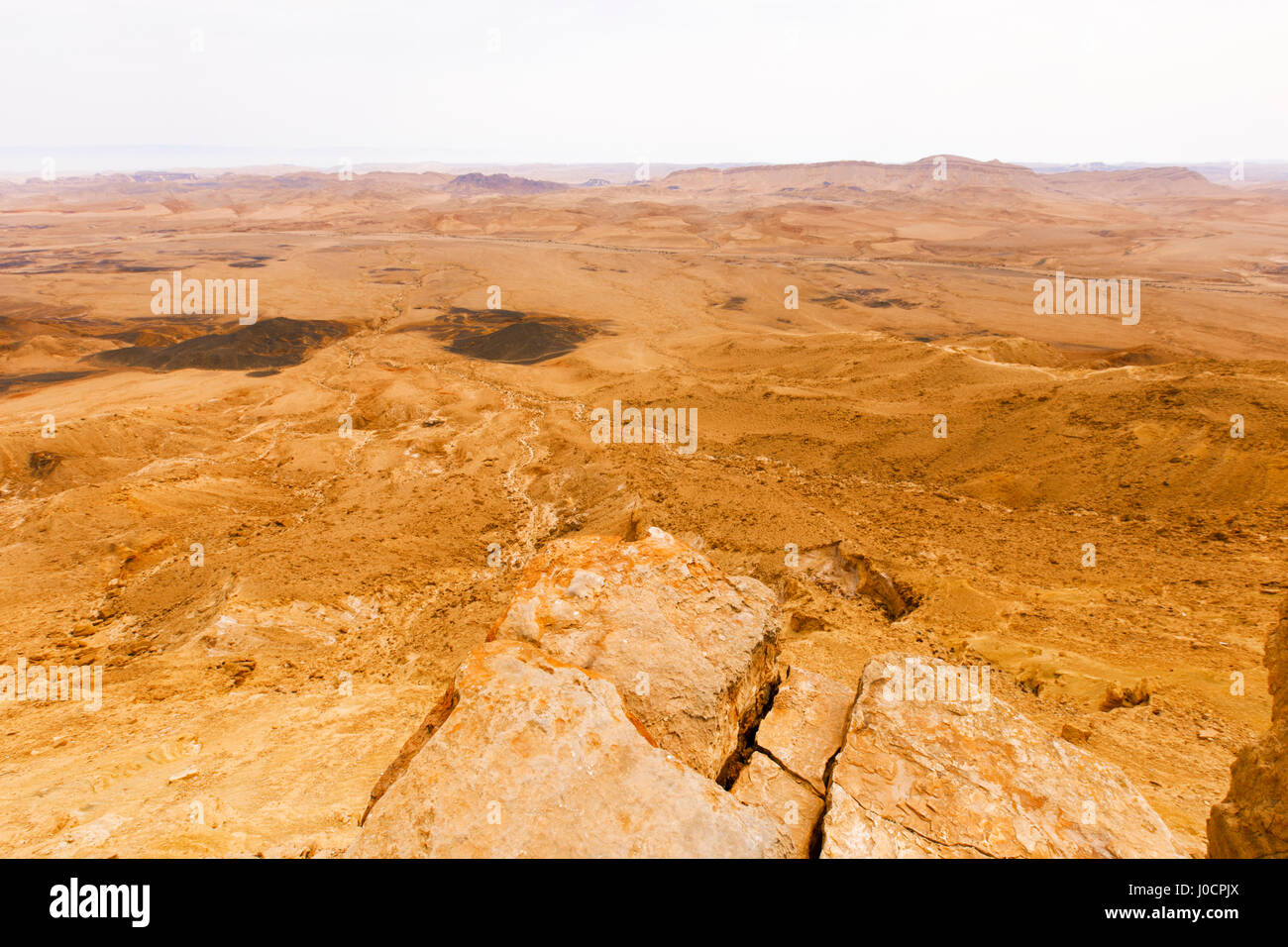 Desert landscapes in Israeli Negev Desert Stock Photo - Alamy