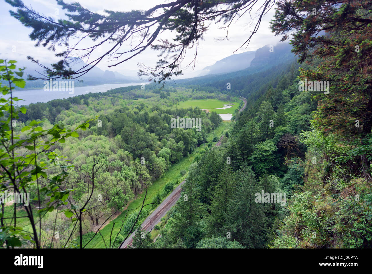 Columbia river highway tunnel hi-res stock photography and images - Alamy