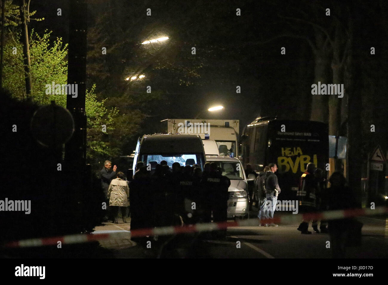 Dortmund, Germany. 11th Apr, 2017. Police officers stand guard at the ...
