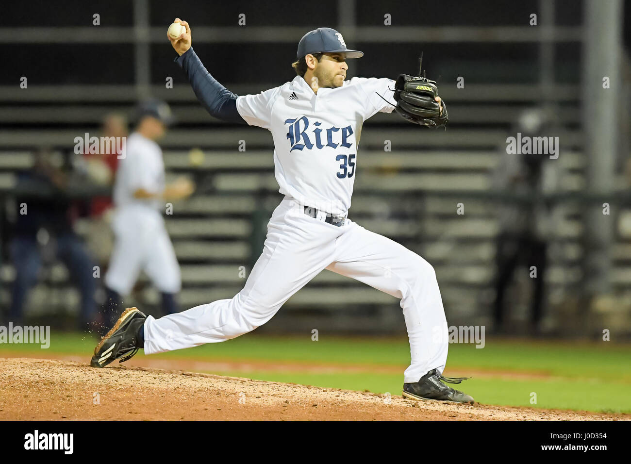 Houston, TX, USA. 11th Apr, 2017. TX. Credit Image: Maria Lysaker/Cal ...