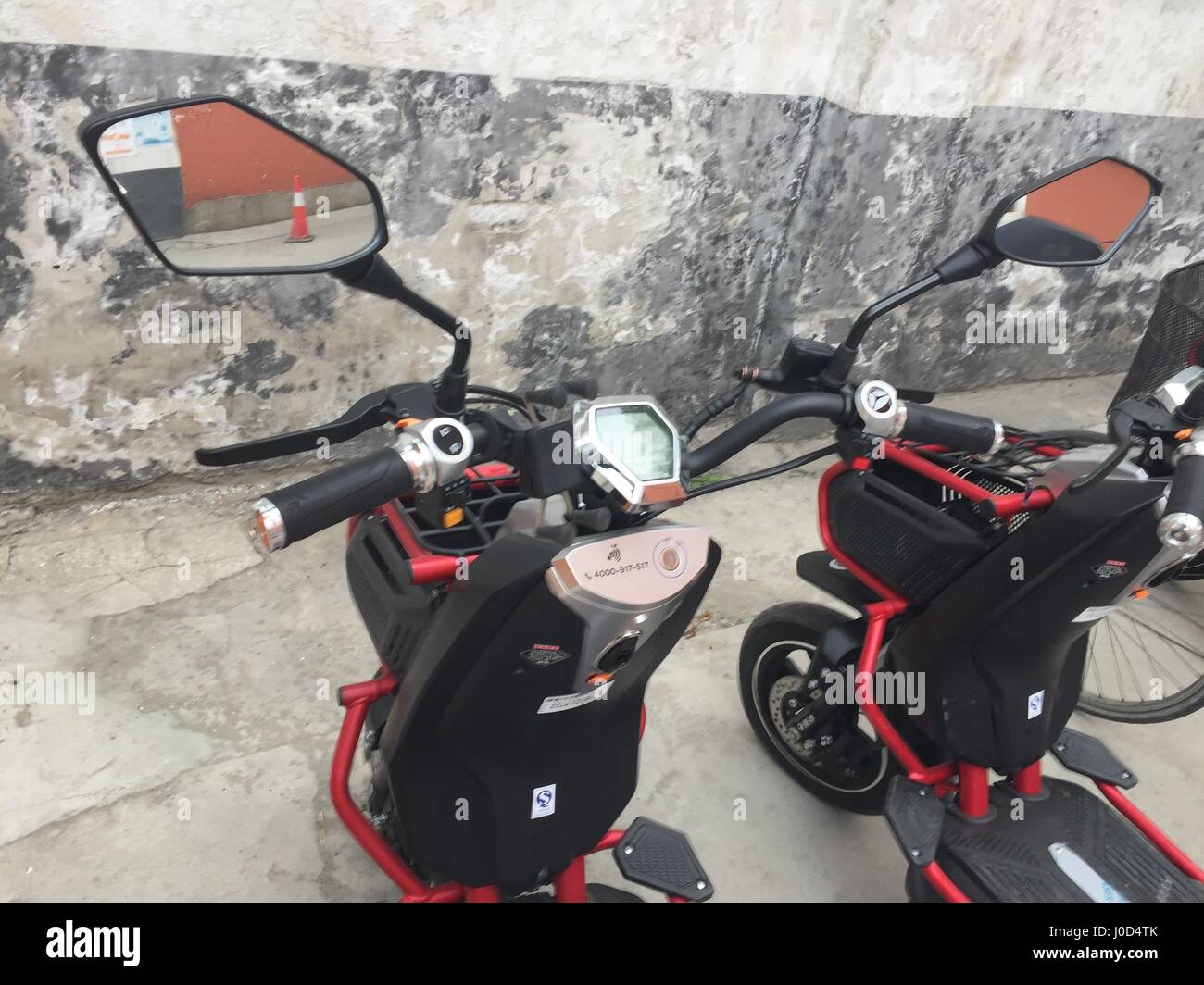 Electric bikes in china hi-res stock photography and images - Alamy