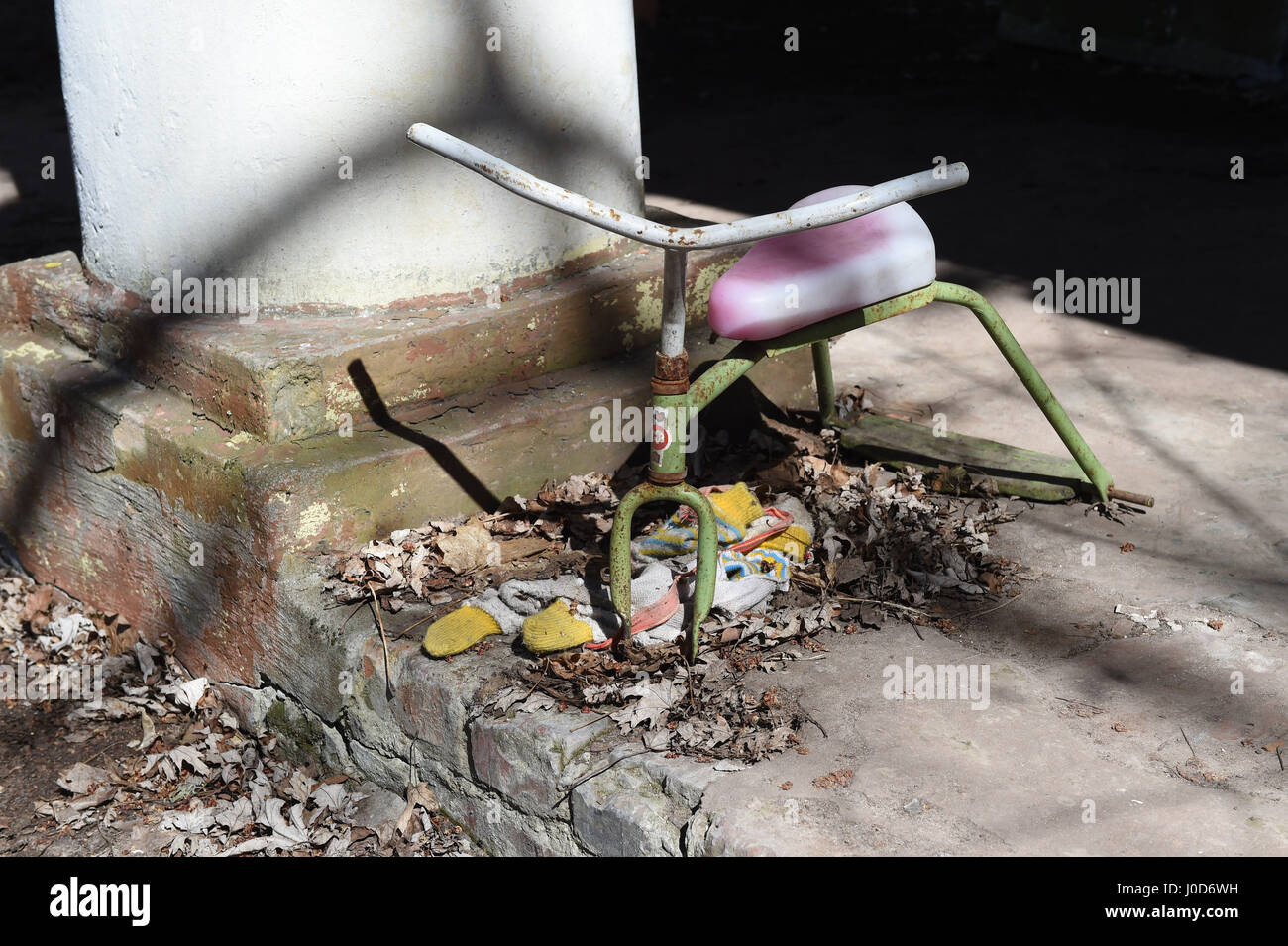 Nuclear power plant accidents hi-res stock photography and images - Alamy