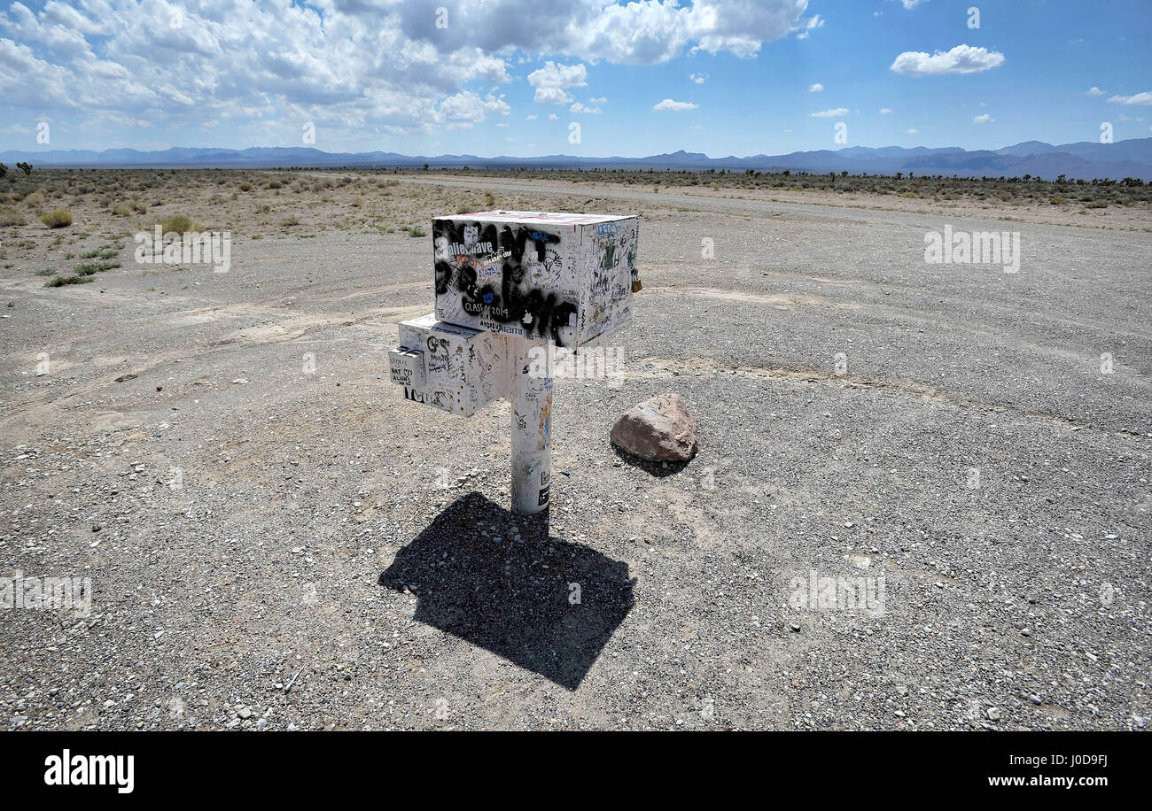 Rachel, Nevada, USA. 5th Aug, 2014. The famous black mailbox stands ...