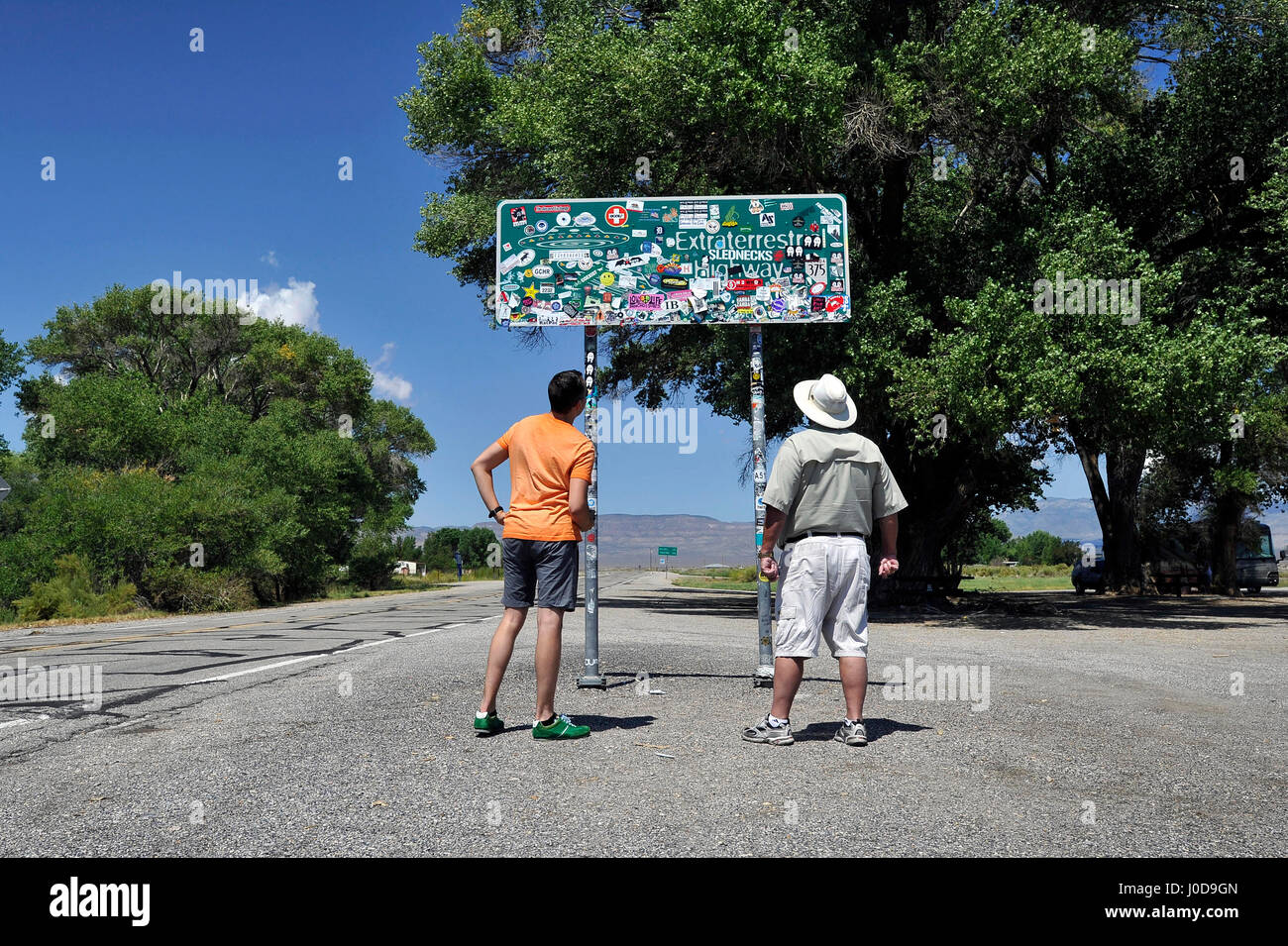 Alamo, Nevada, USA. 5th Aug, 2014. Tourist Floris Otten (L) of The ...