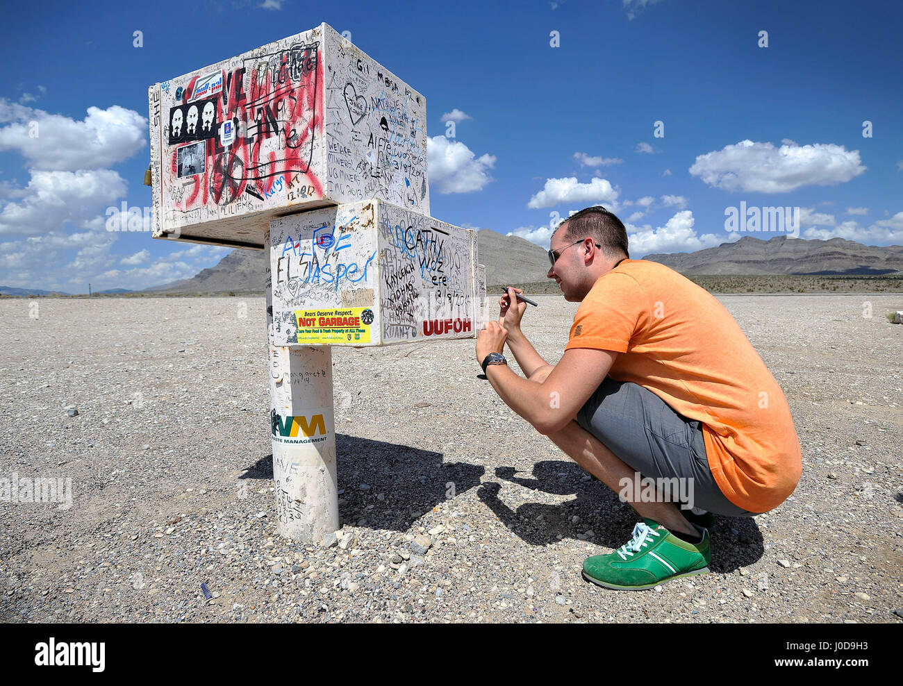 Rachel, Nevada, USA. 5th Aug, 2014. -Floris Otten, of The Netherlands ...