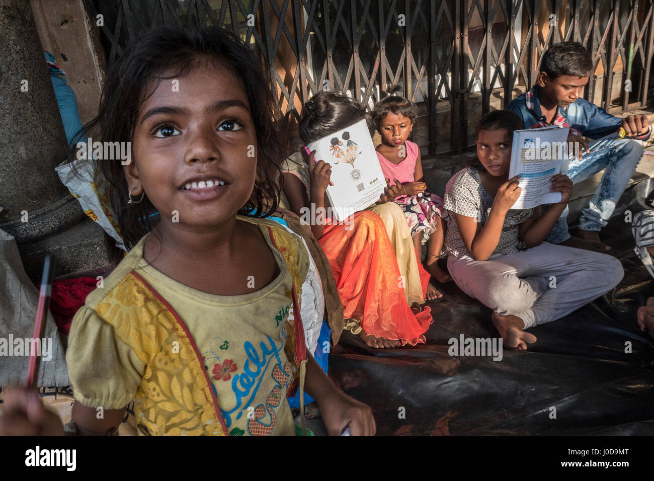 India children study not school hi-res stock photography and images - Alamy