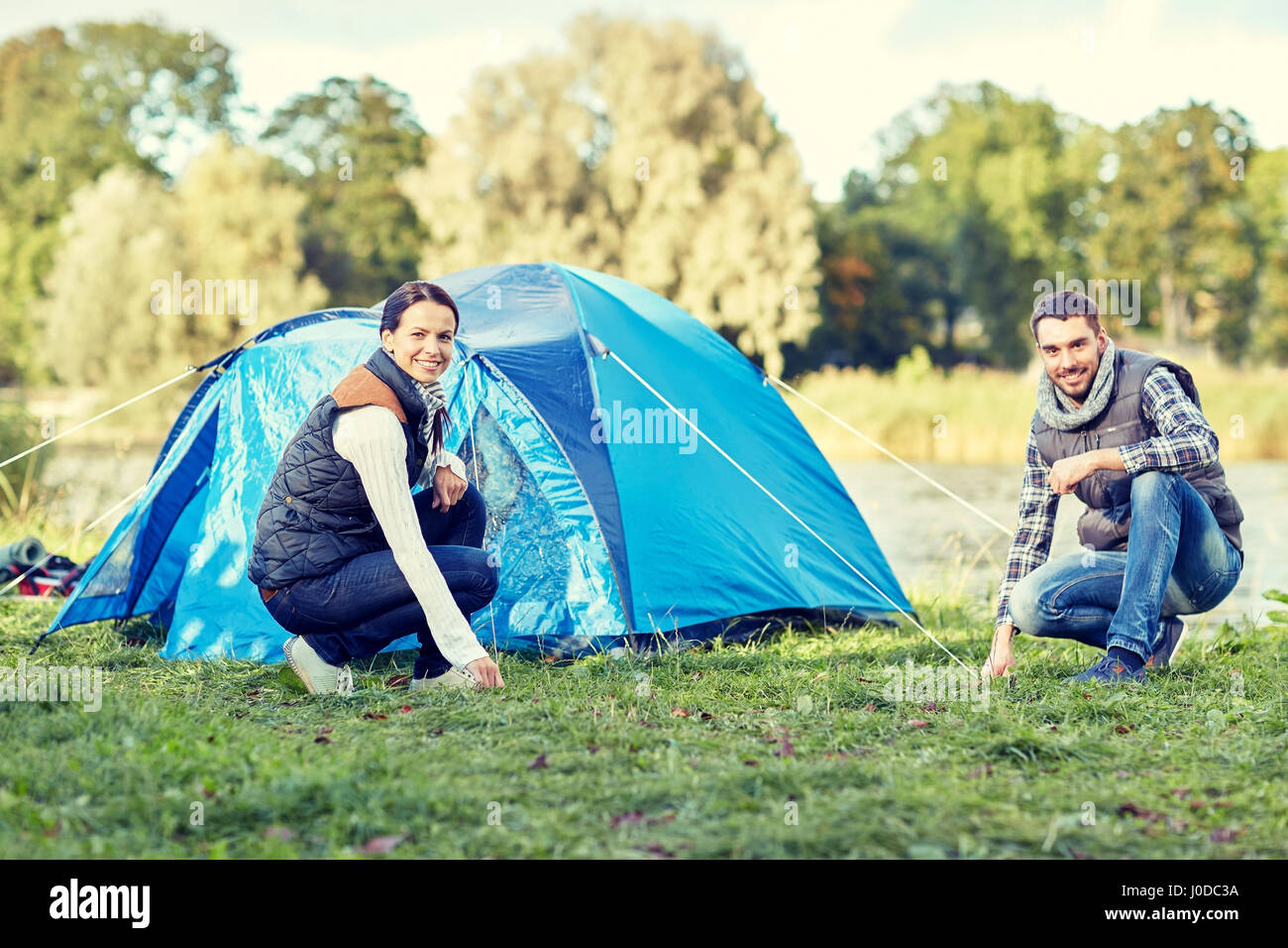 Happy setting hi-res stock photography and images - Alamy