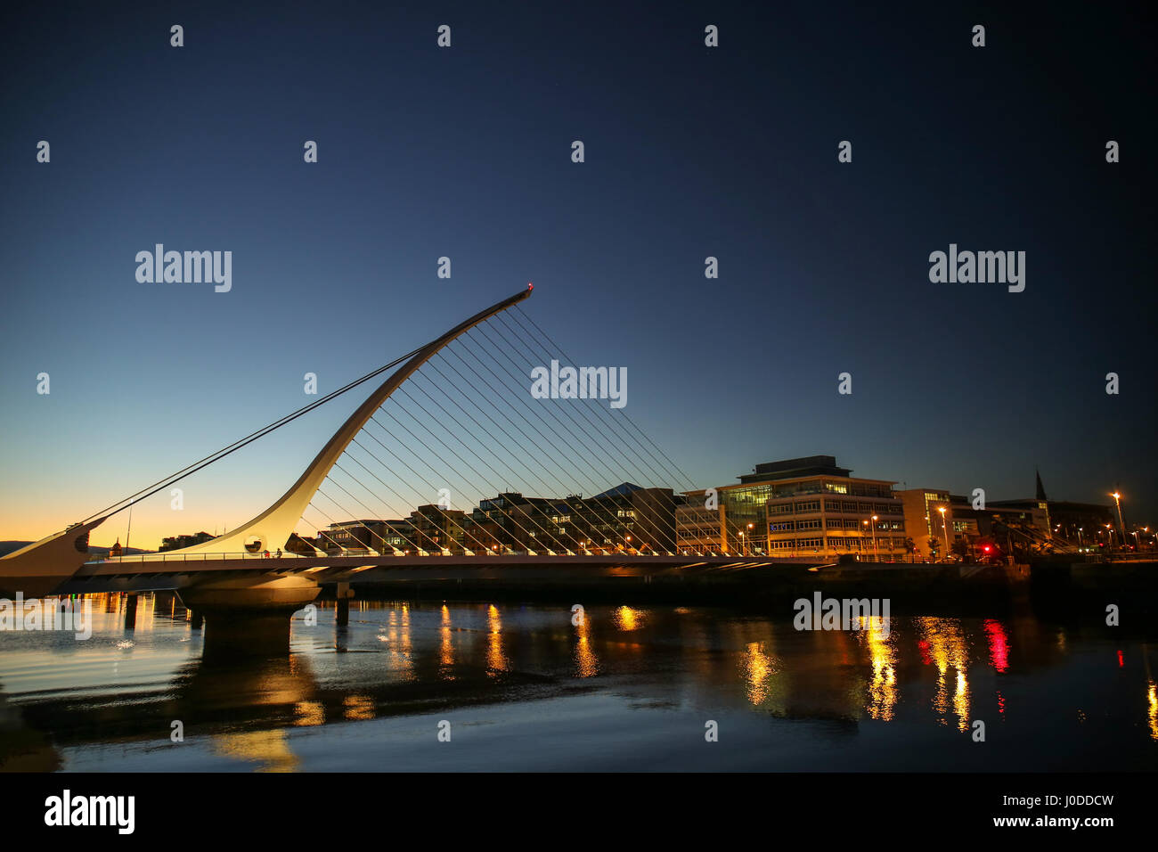 Samuel Beckett Bridge Stock Photo - Alamy