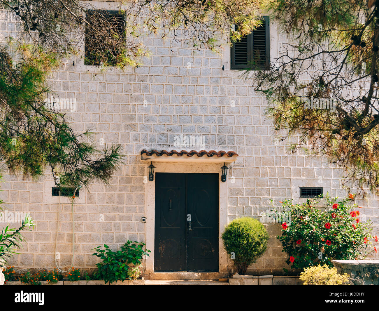 Old black doors. Wood texture. Texture of metal Stock Photo - Alamy
