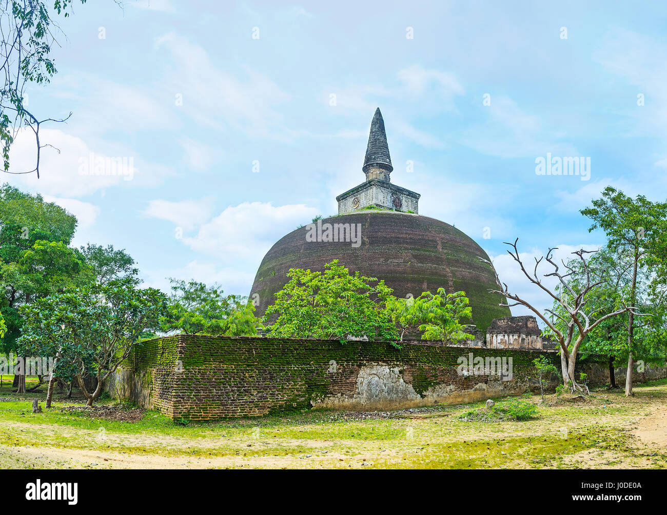 Rankoth Vihara is the brick stupa, built according to traditions of ...