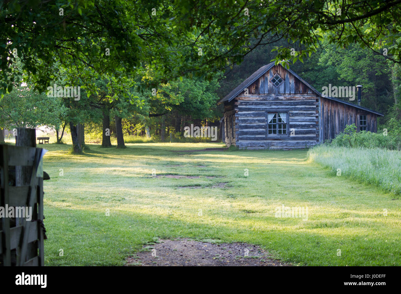 1800s cabin hi-res stock photography and images - Alamy
