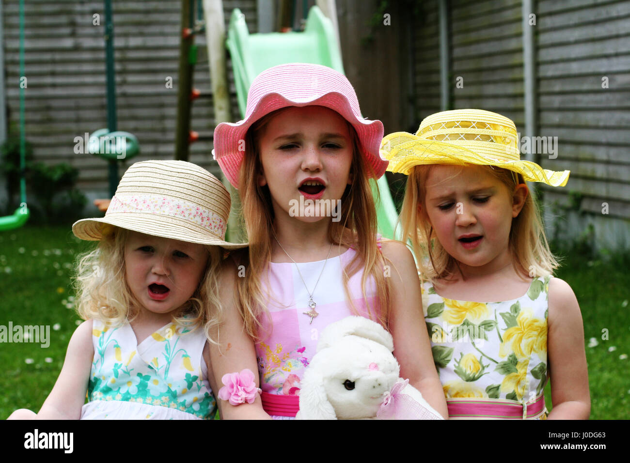 Easter sunday in ireland hi-res stock photography and images - Alamy