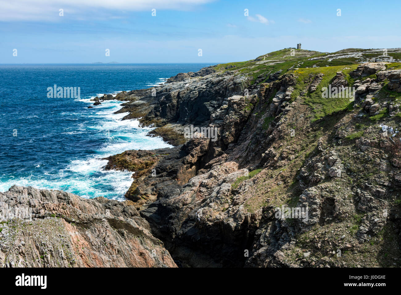The lighthouse and cliff scenery at Malin Head, Inishowen Peninsula ...