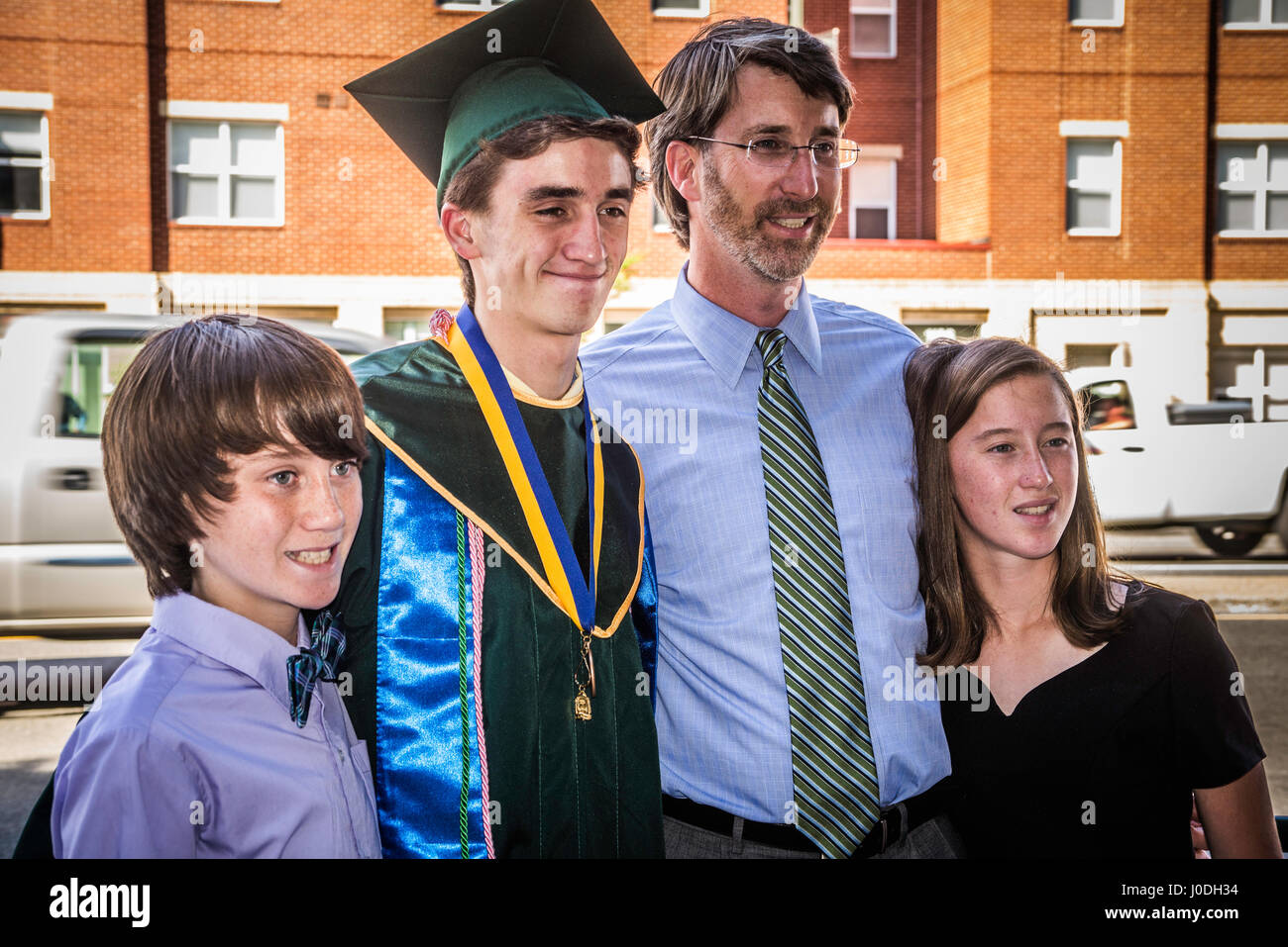 Family, high school graduation Stock Photo - Alamy