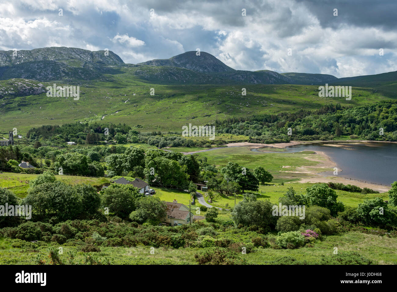 Dunlewy lough co donegal ireland hi-res stock photography and images ...