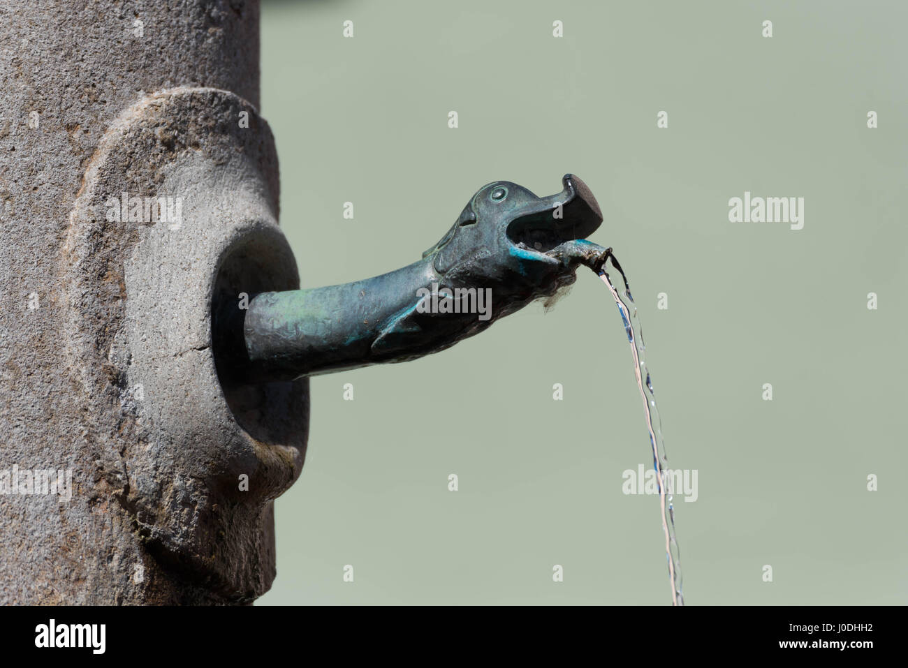 medieval water fountain Stock Photo - Alamy