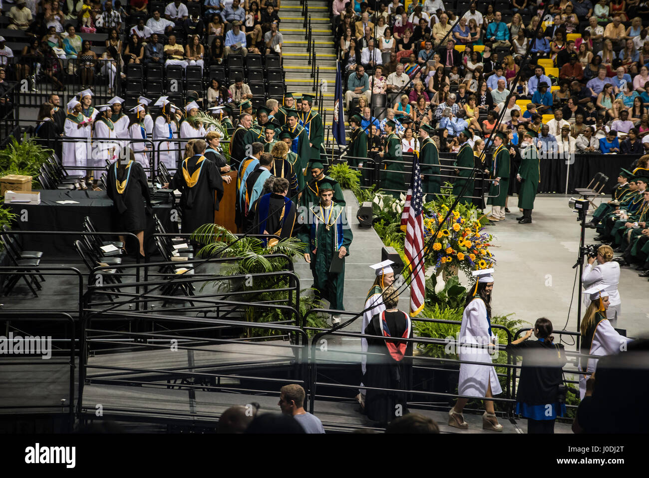 Graduation ceremony auditorium hi-res stock photography and images - Alamy