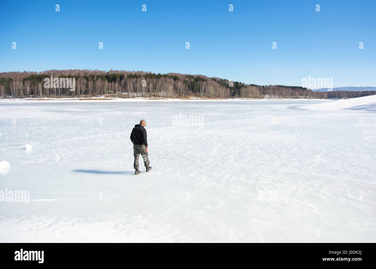 Cold walk view man walking hi-res stock photography and images - Alamy