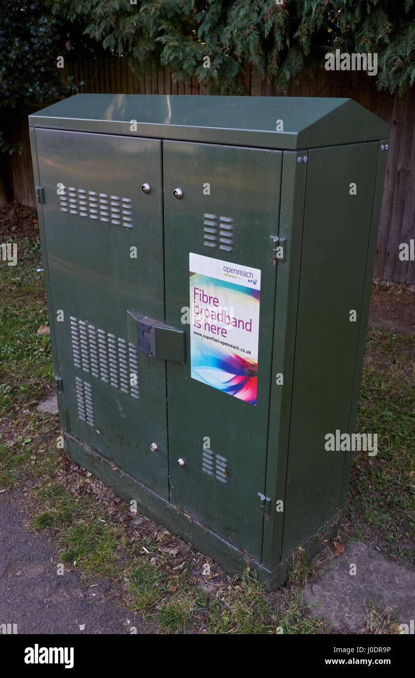 Bt green cabinet hi-res stock photography and images - Alamy