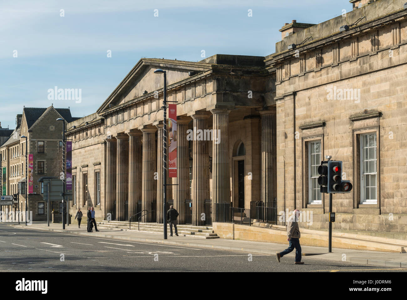 Perth sheriff court hi-res stock photography and images - Alamy