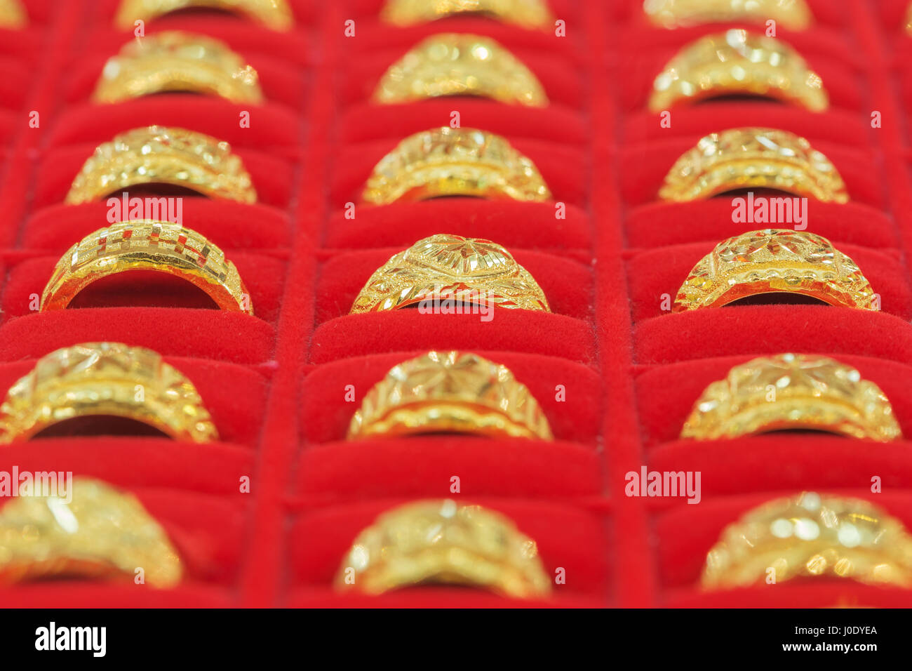 Dubai gold ring hi-res stock photography and images - Alamy