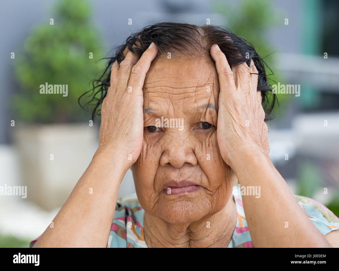 Portrait asian woman sad face hi-res stock photography and images - Alamy