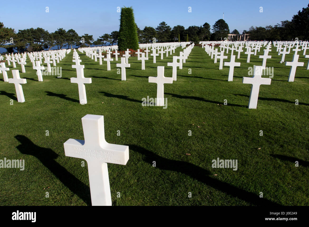 D day cemetery france hi-res stock photography and images - Alamy