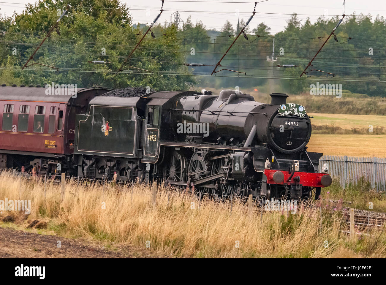 Black five locomotive hi-res stock photography and images - Alamy