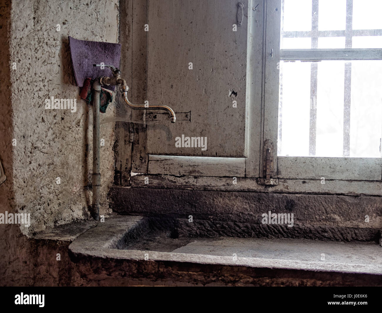Stone to make the sink hi-res stock photography and images - Alamy
