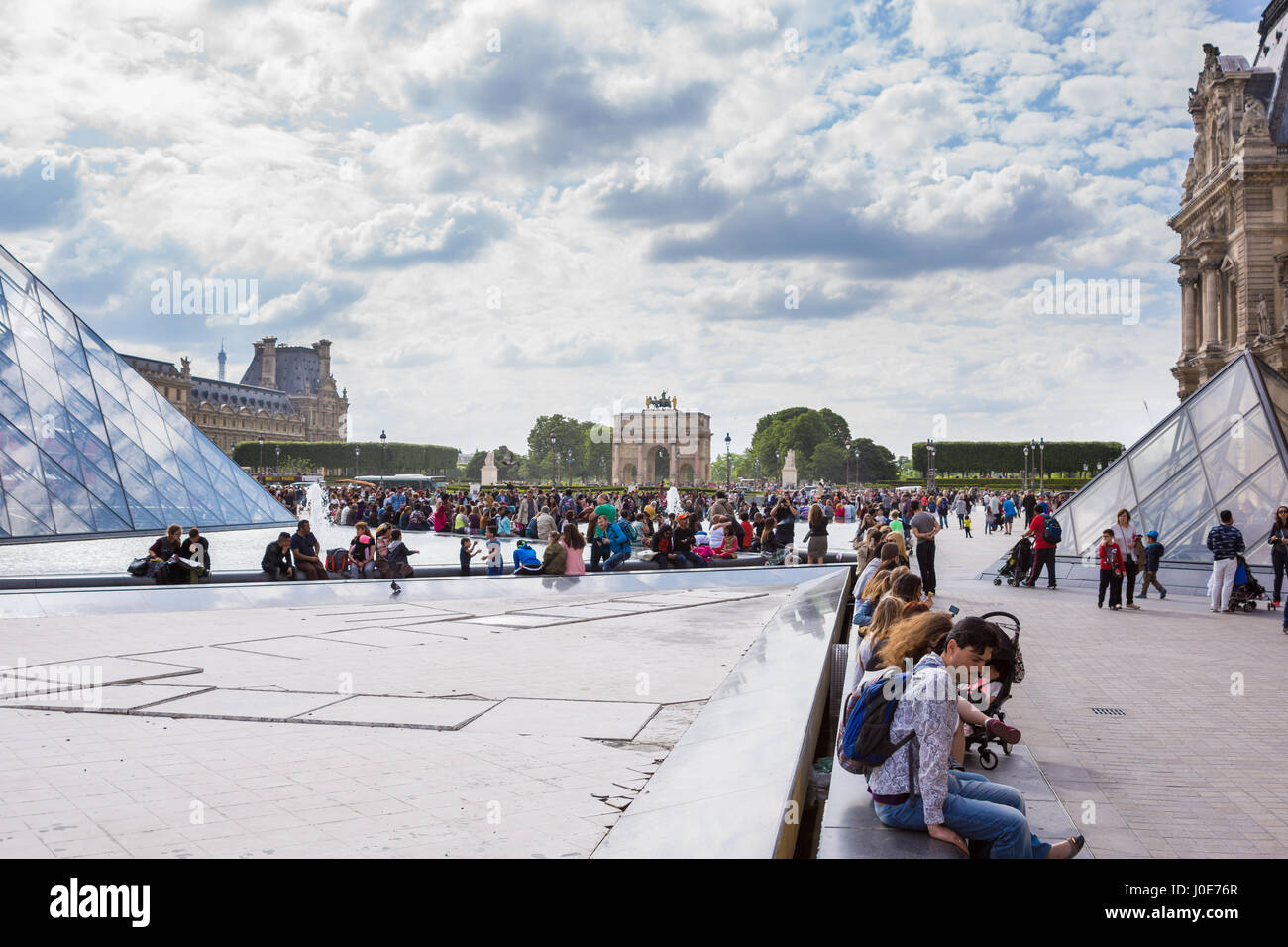 Louvre museum paris monument hi-res stock photography and images - Alamy