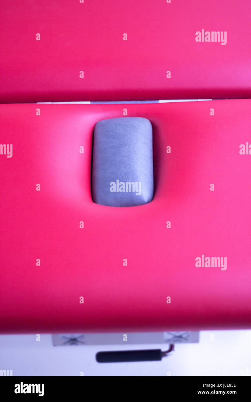 Kinetic bed hi-res stock photography and images - Alamy