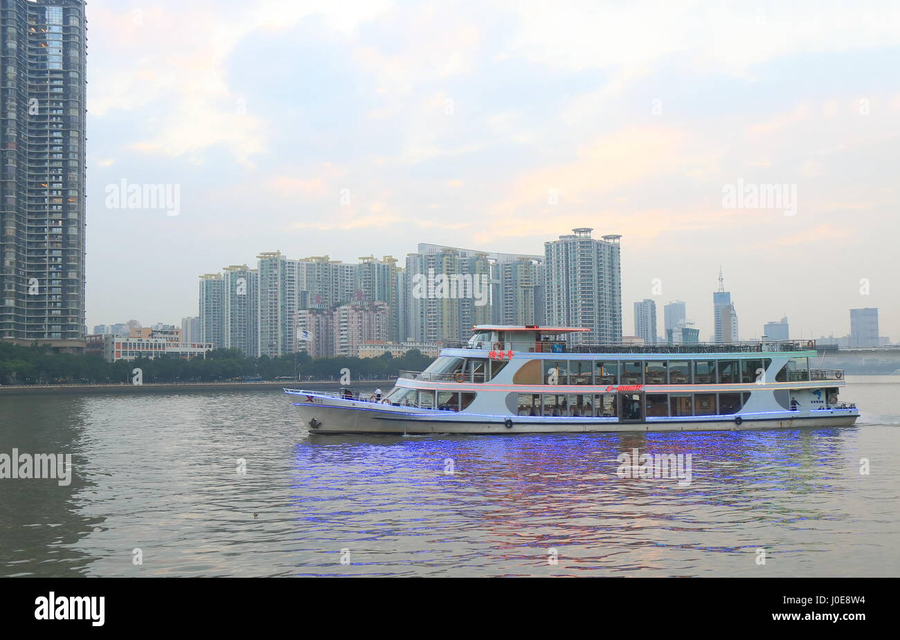 Zhujiang river cruise sailing boat in Guangzhou China Stock Photo - Alamy