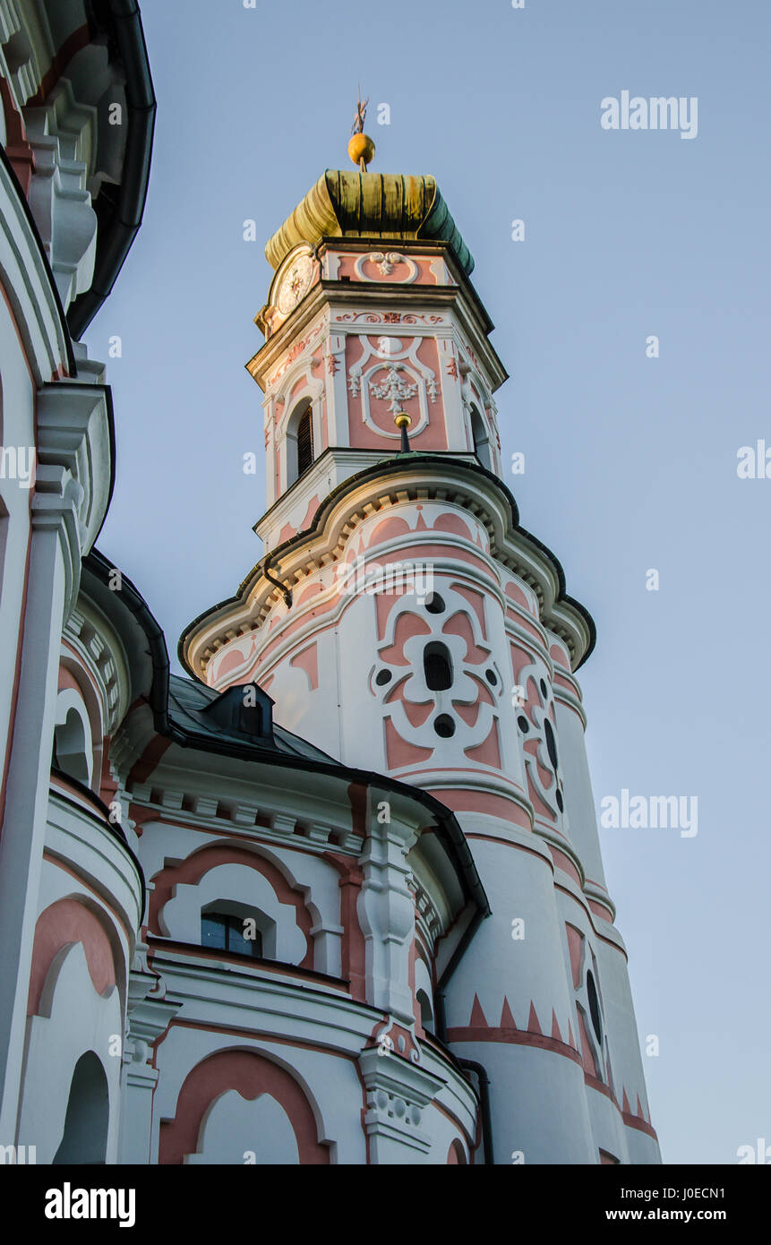 One of the main cultural sights of Volders is the church of St. Karl ...