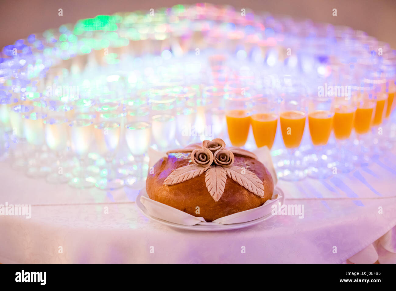 Wedding bread with salt detail - traditional polish inviting to Bride ...