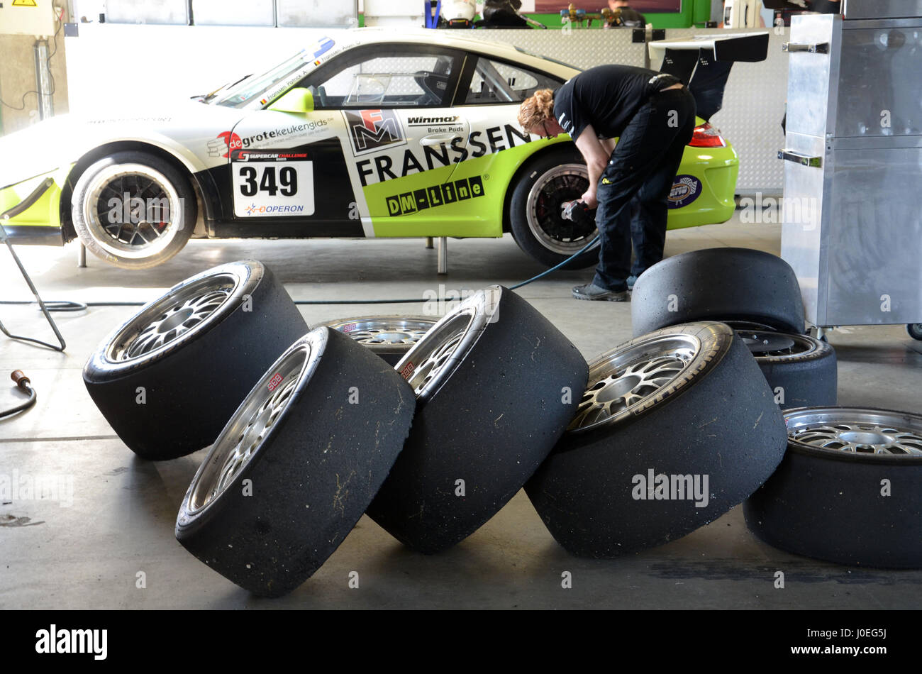 Porsche Super Cup High Resolution Stock Photography and Images - Alamy