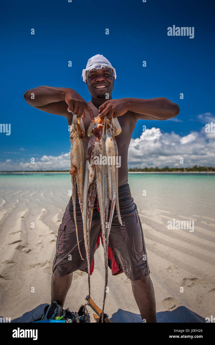 Fisherman At Robinson Island Off Diani Beach Kenya Stock Photo Alamy