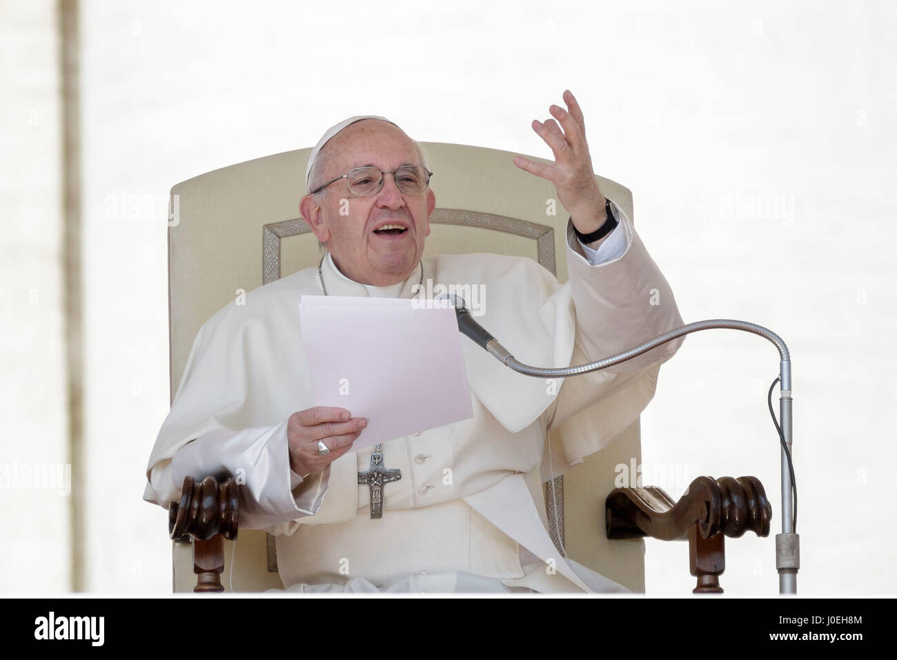 Pope Francis delivers his homily as he celebrates his Weekly General ...