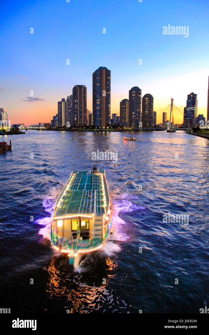 Sumidagawa River at Night Tokyo Japan Stock Photo - Alamy