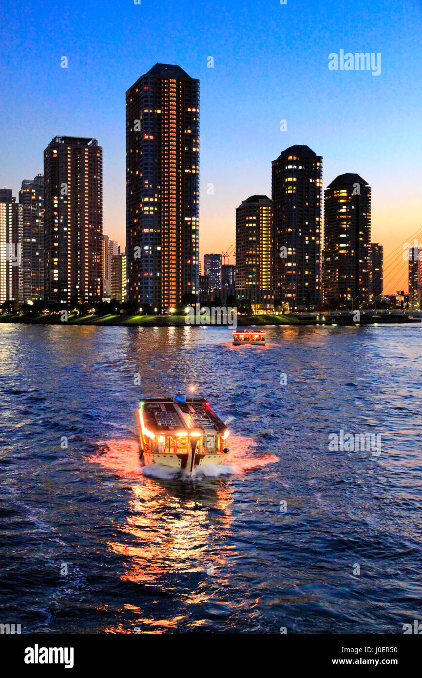 Sumidagawa River at Night Tokyo Japan Stock Photo - Alamy