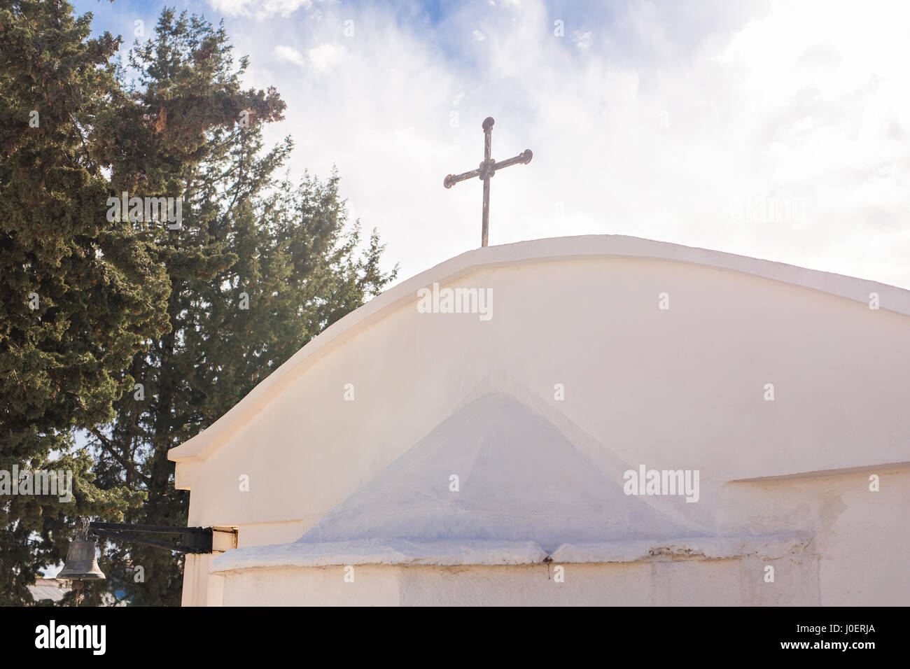 White Christian Church Stock Photo - Alamy