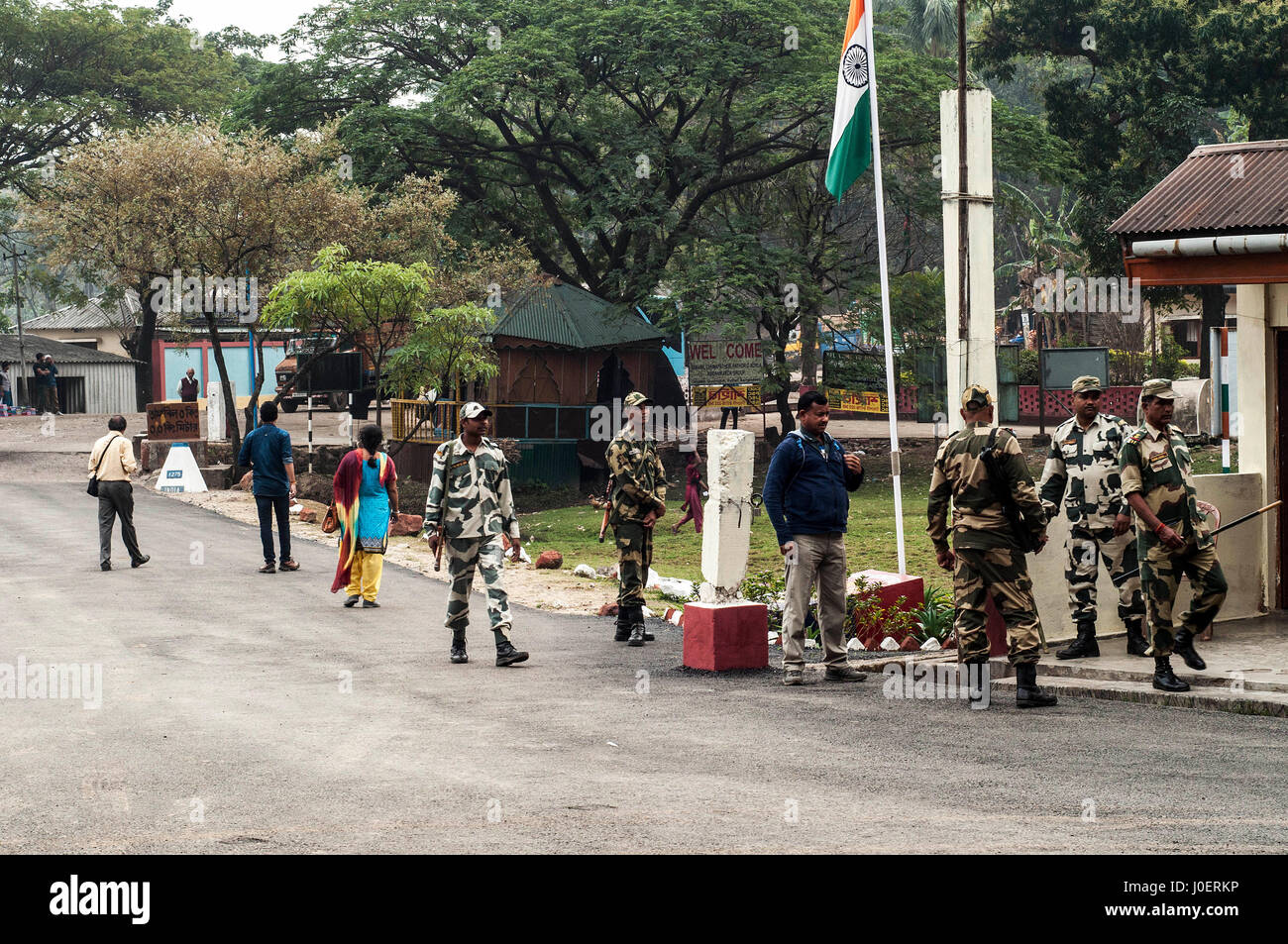 Female commando hi-res stock photography and images - Alamy