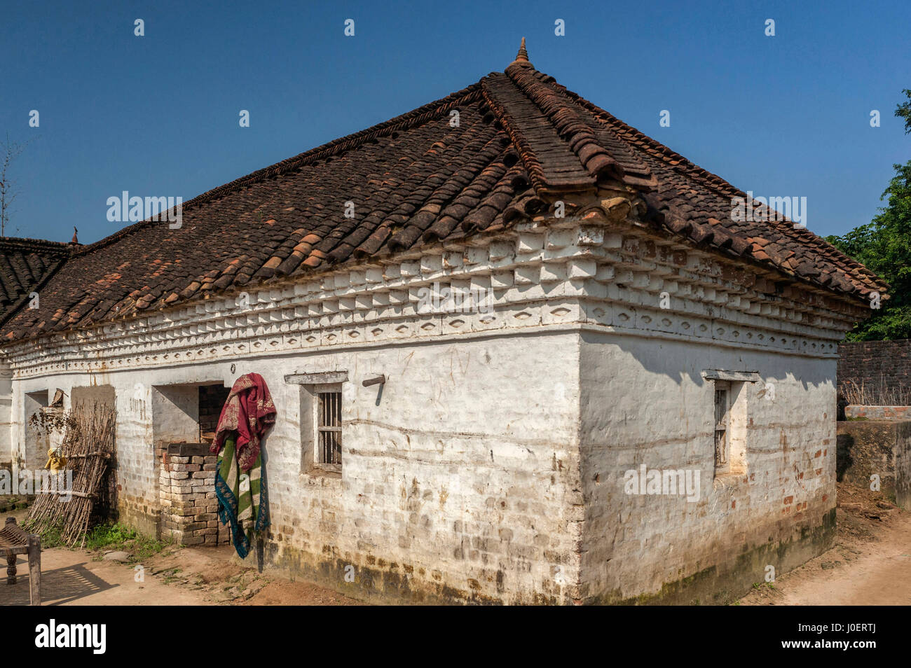 House sloping roof brick wall , chhapaiya village, uttar pradesh, india ...