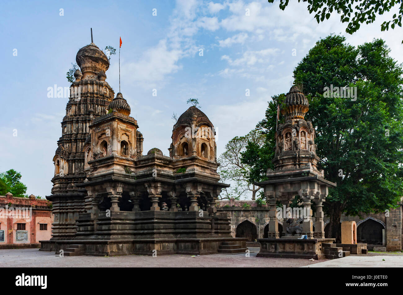 Mahuli hi-res stock photography and images - Alamy