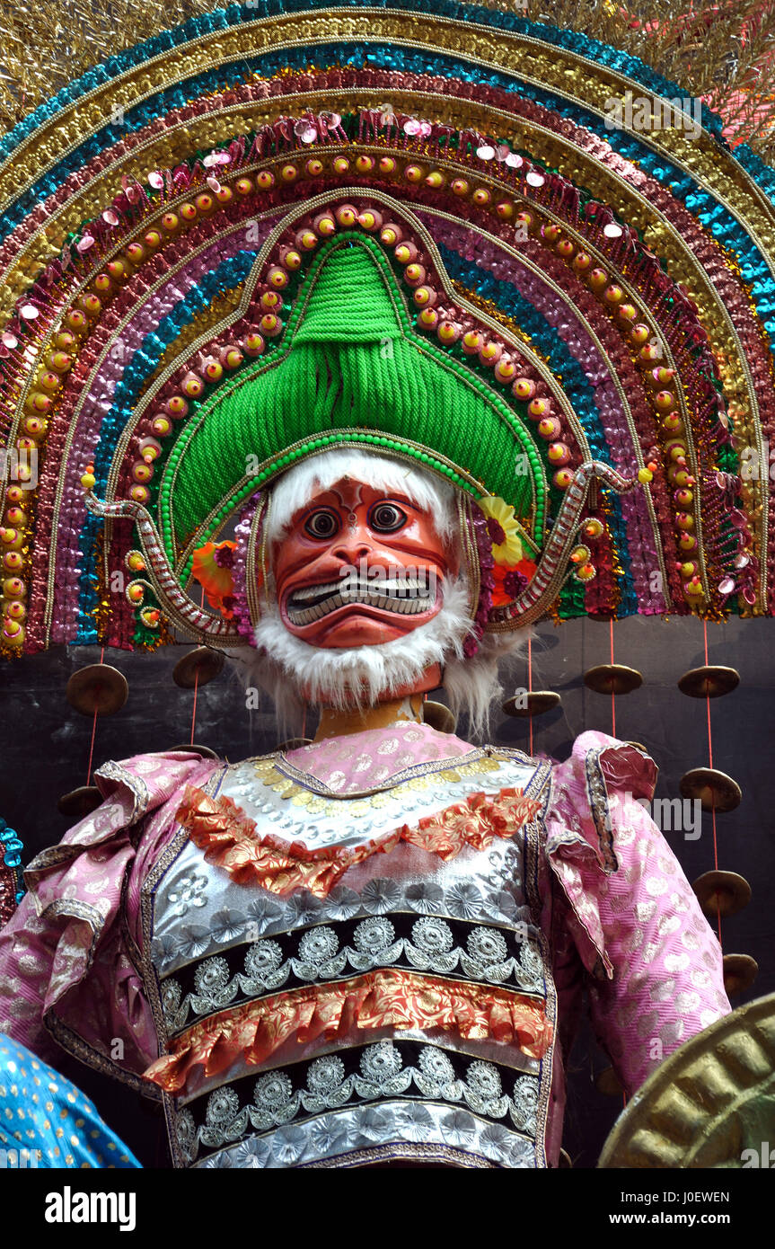 Chhau mask of bengal hi-res stock photography and images - Alamy
