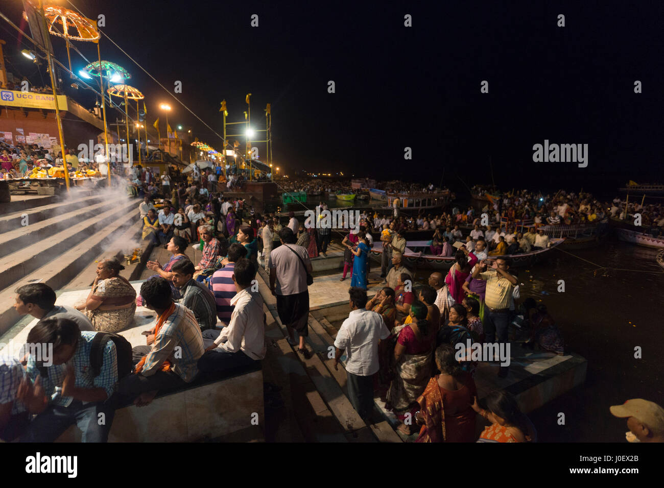 Crowd at Dashashwamedh ghat, varanasi, uttar pradesh, india, asia Stock ...